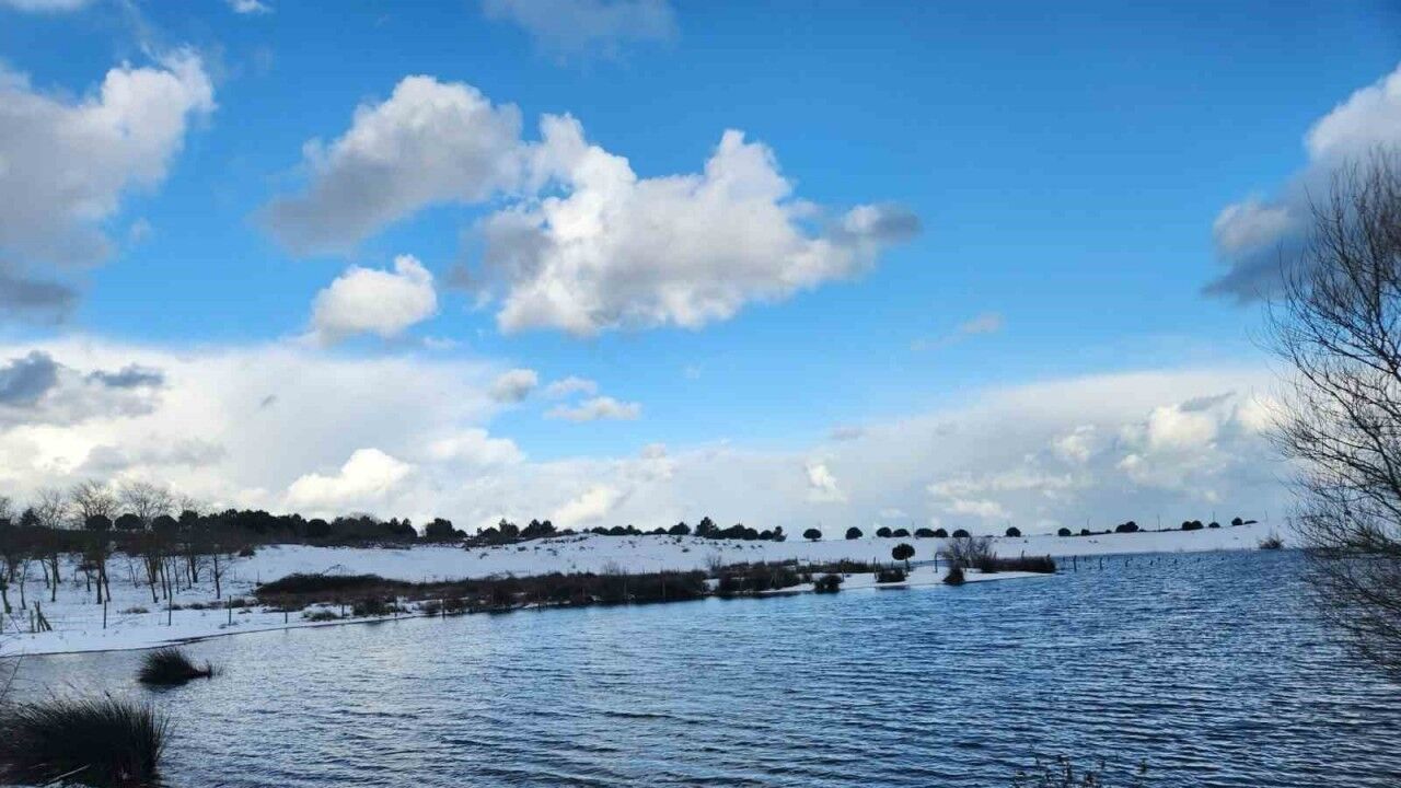 Karla buluşan göl eşsiz görüntüler sundu - "Sonses TV - Son Dakika ...