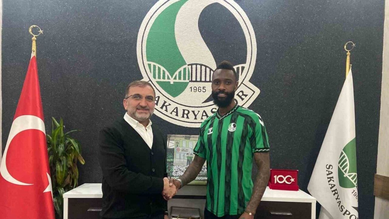 Sakaryaspor, Nicolas N’Koulou’yu kadrosuna kattı - Sakaryaspor, Nicolas N’Koulou’yu kadrosuna kattı -